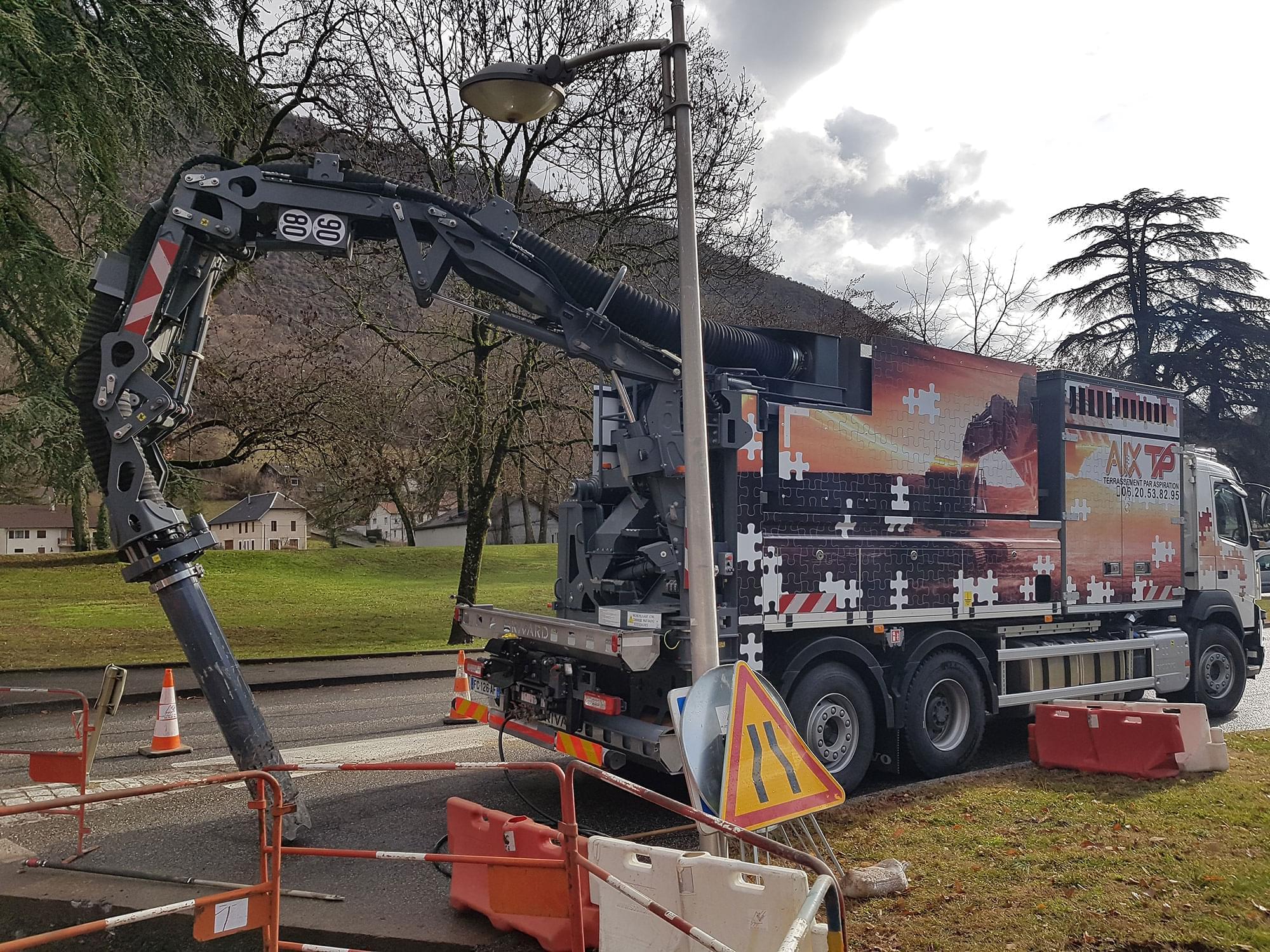 AIX TP - Camions aspirateurs et Excavateurs en Savoie